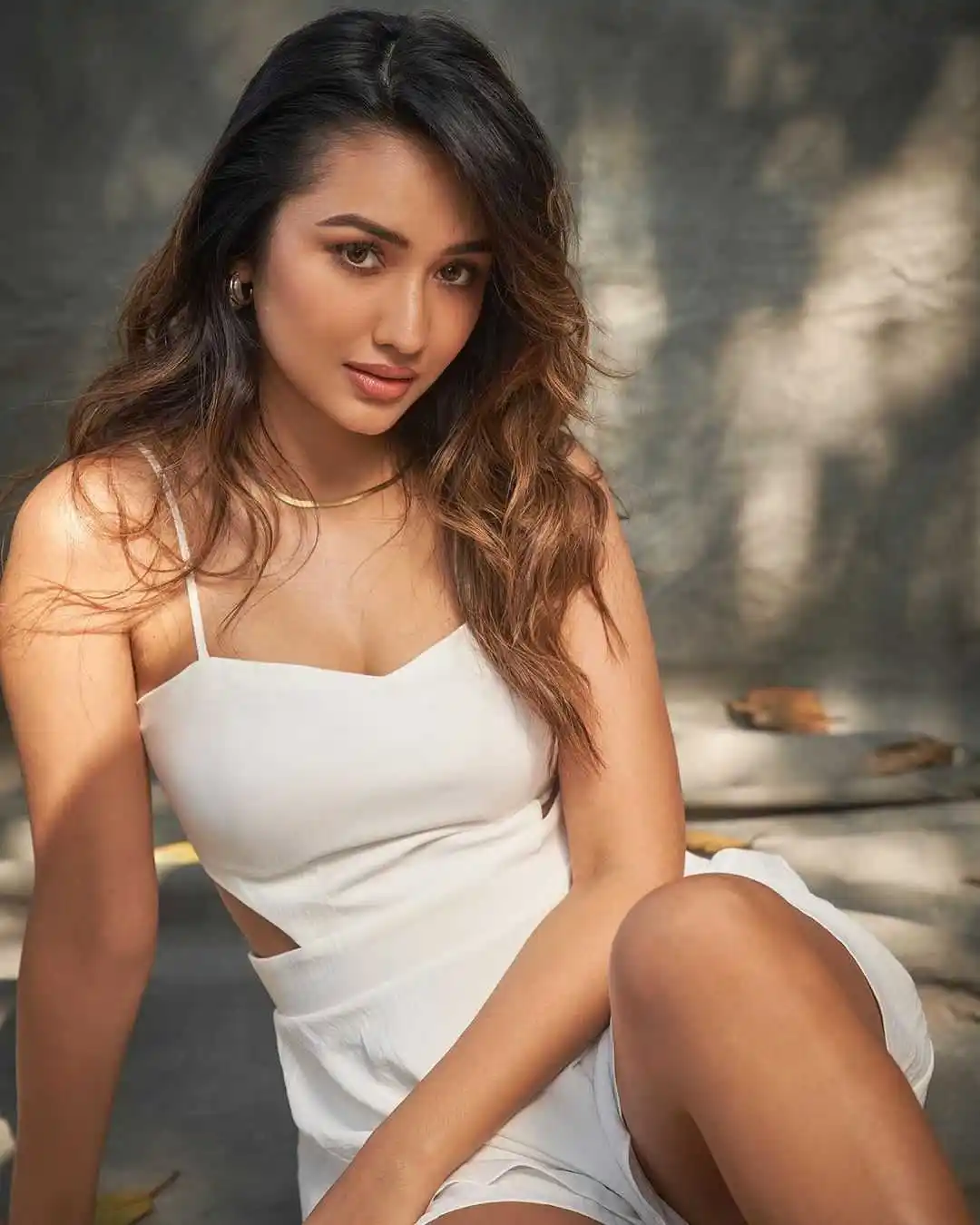 Akanksha Sharma - Wiki, Age, Music Videos, Career and More