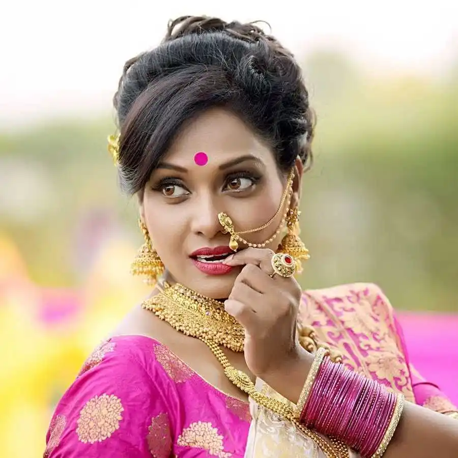 Megha Ghadge | Biography, Big Boss, Age, Controversy, Movie