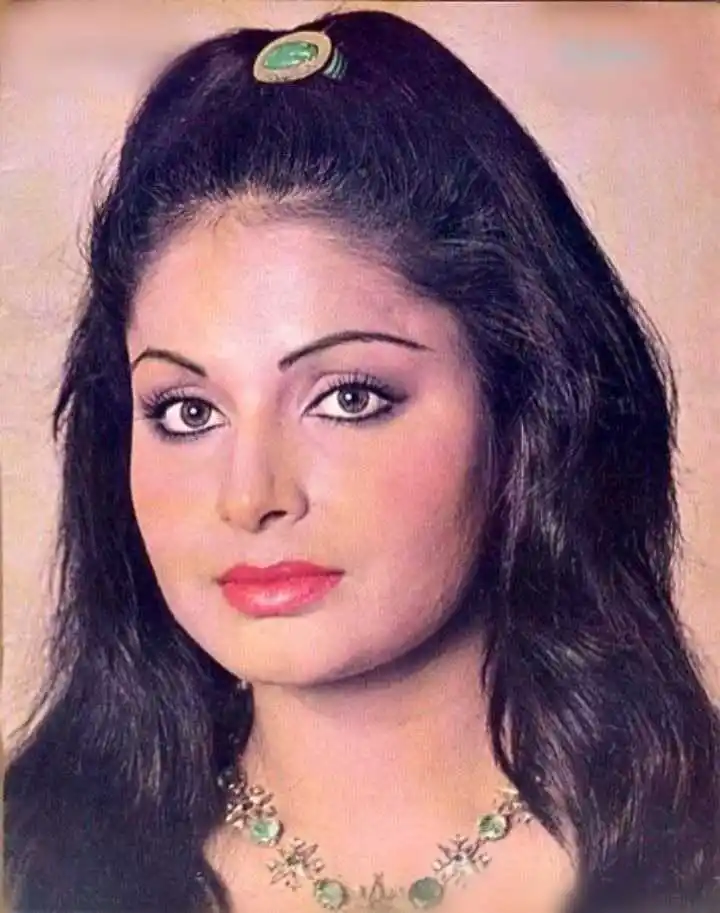 Rakhee Biography Movies Awards Net Worth Husband