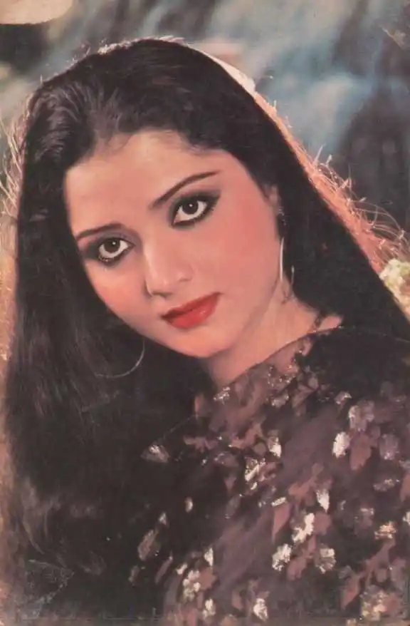 Yogeeta Bali Actress Movies Husband Divorce Son Daughter