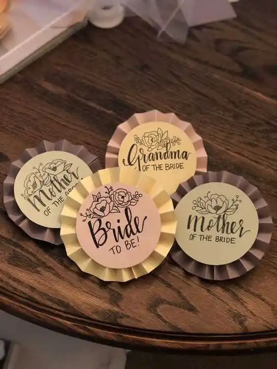 100+ Chic Bridal Shower Invitation Messages