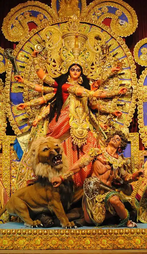 10 Grandest Pandals of Durga Puja in Kolkata