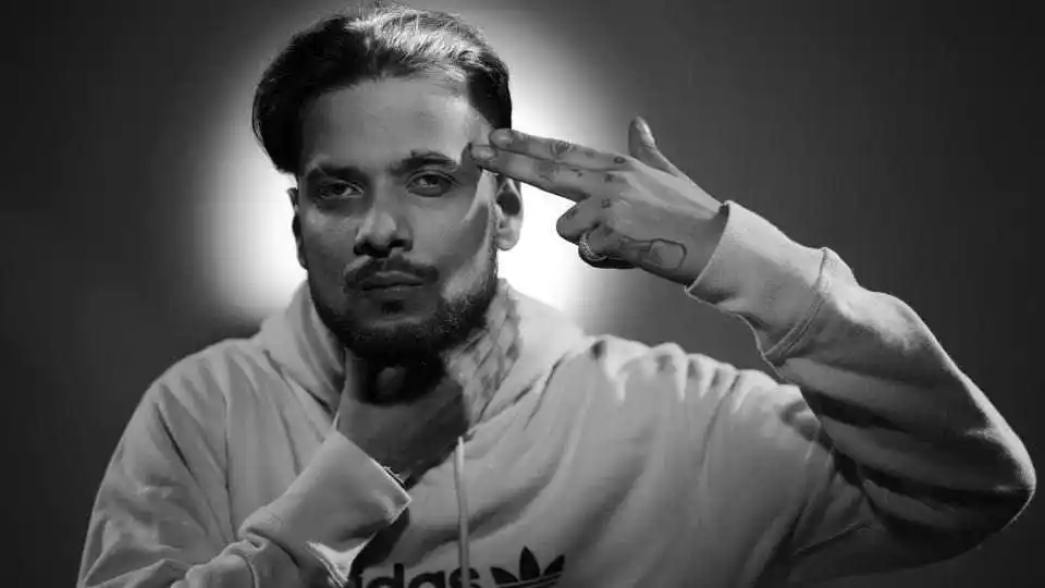Ikka Singh - Biography, Age , Music, MTV Hustle 03, Girlfriend, Height
