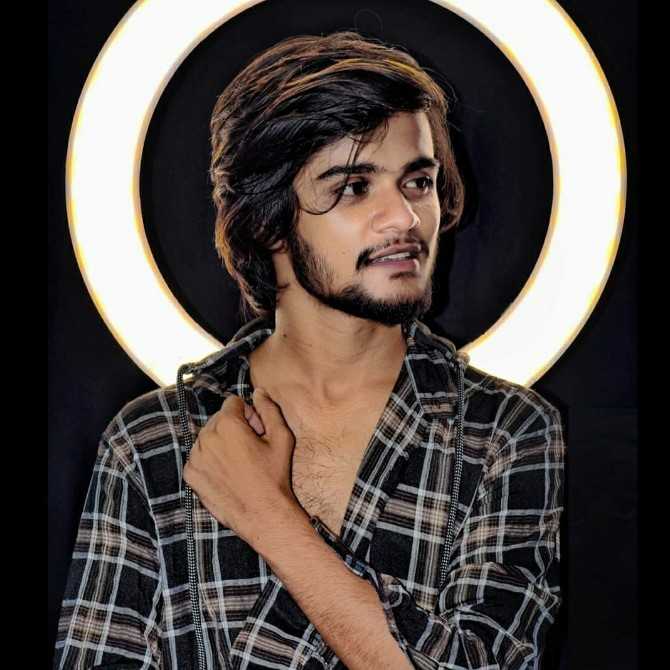 Vicky John Influencers | Age Birthday Biography