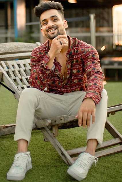 Suraj Pal Singh Youtuber Age, Wife, Birthday, Biography, Family