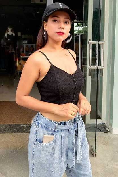 Neha Influencer Photos, Boyfriend, Age, Husband, Movies