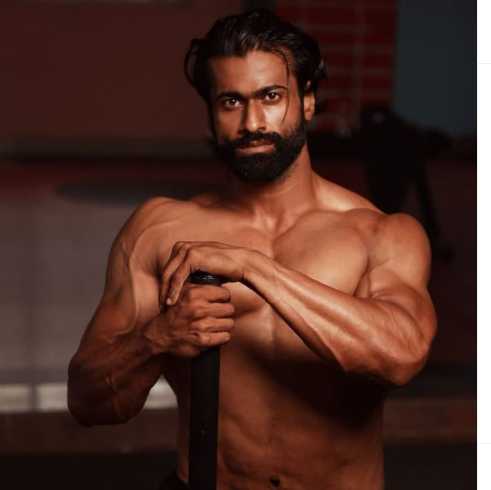 Shashank Singh Fitness Model Age, Biography, Height, Wife, Family