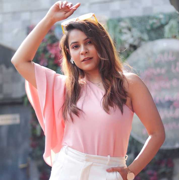 Paaresha Sharma Influencer | Fashion Blogger