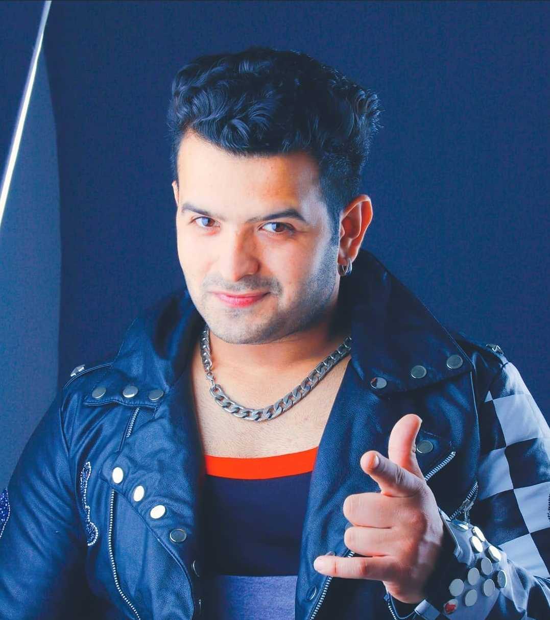 Deepak Tuteja Influencers | Age Birthday Biography