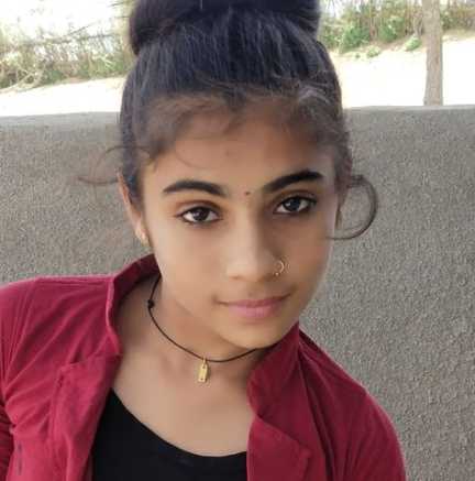 Dimpal Baytu Influencers | Age Birthday Biography