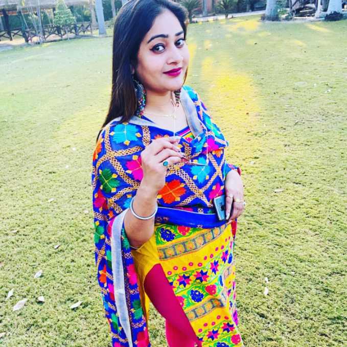 Mansi Singh Content Creator Influencer Biography Birthday Age New Reel ...