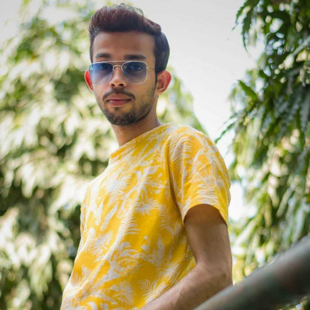 Titans Influencer Movies, Photos, Age, TV Shows, Height