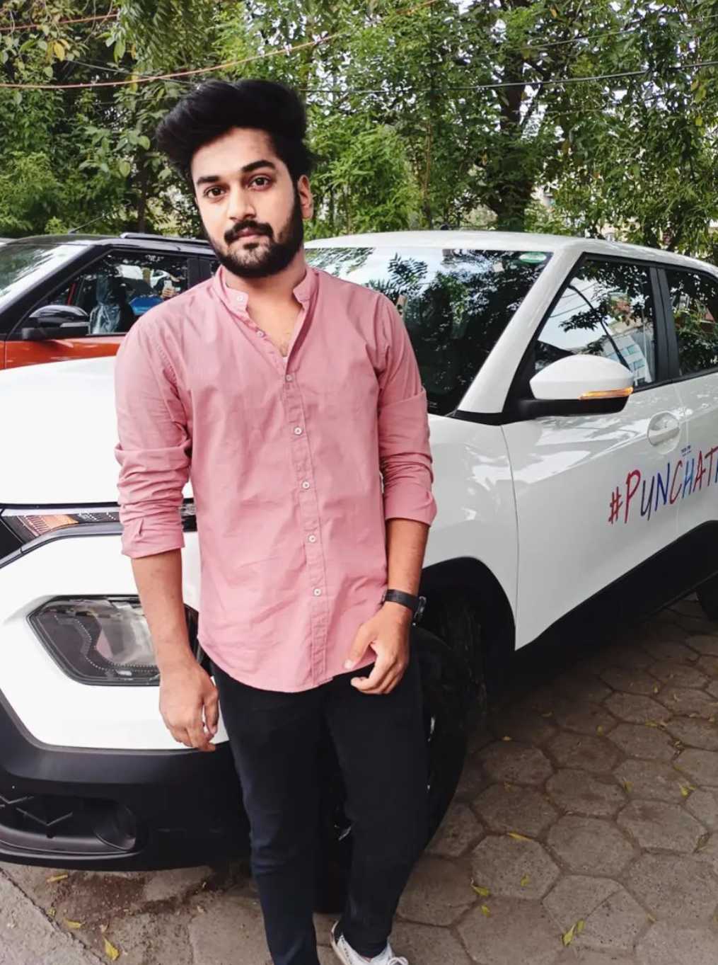 Samyak Jain Blogger Influencer | Biography Birthday Career