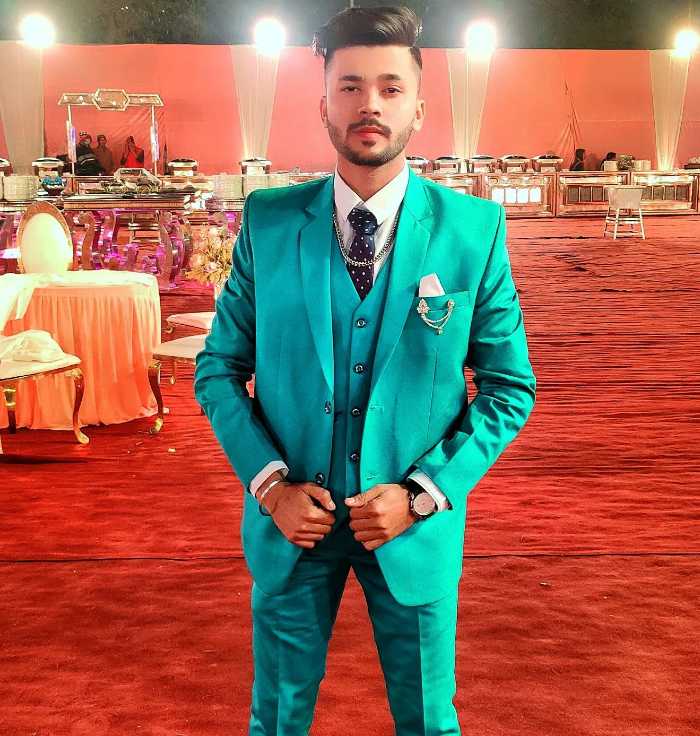 Anand Singh Influencer Family, Wife, Photos, Age, Biography