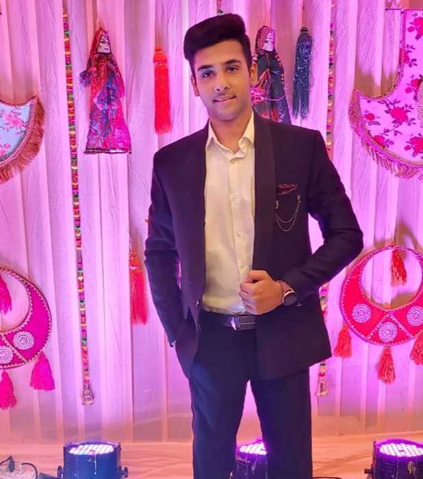 Aarav Chopra Influencer Content Creator Rapper Biography Birthday Age ...