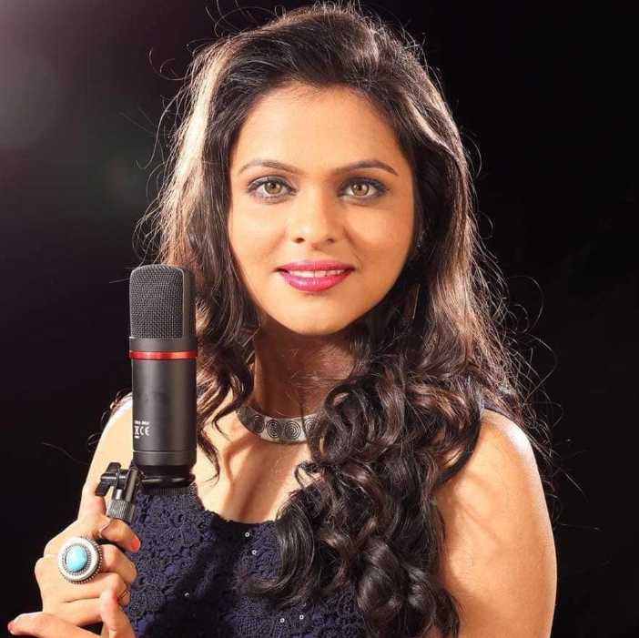 Pooja Gaitonde Music | Age Birthday Biography