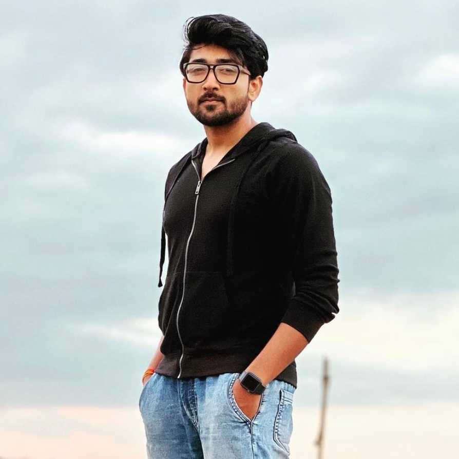 Vyom Singh Rajput Music | Age Birthday Biography