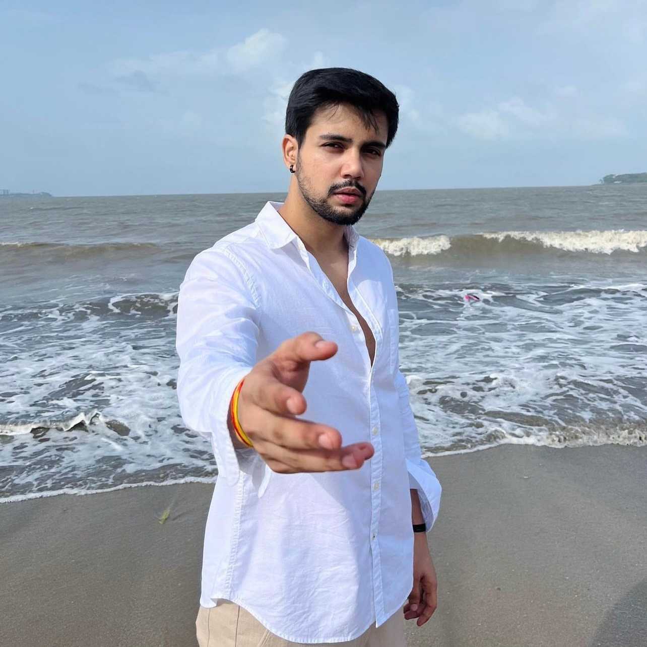 Shaswat Mishra Music | Age Birthday Biography