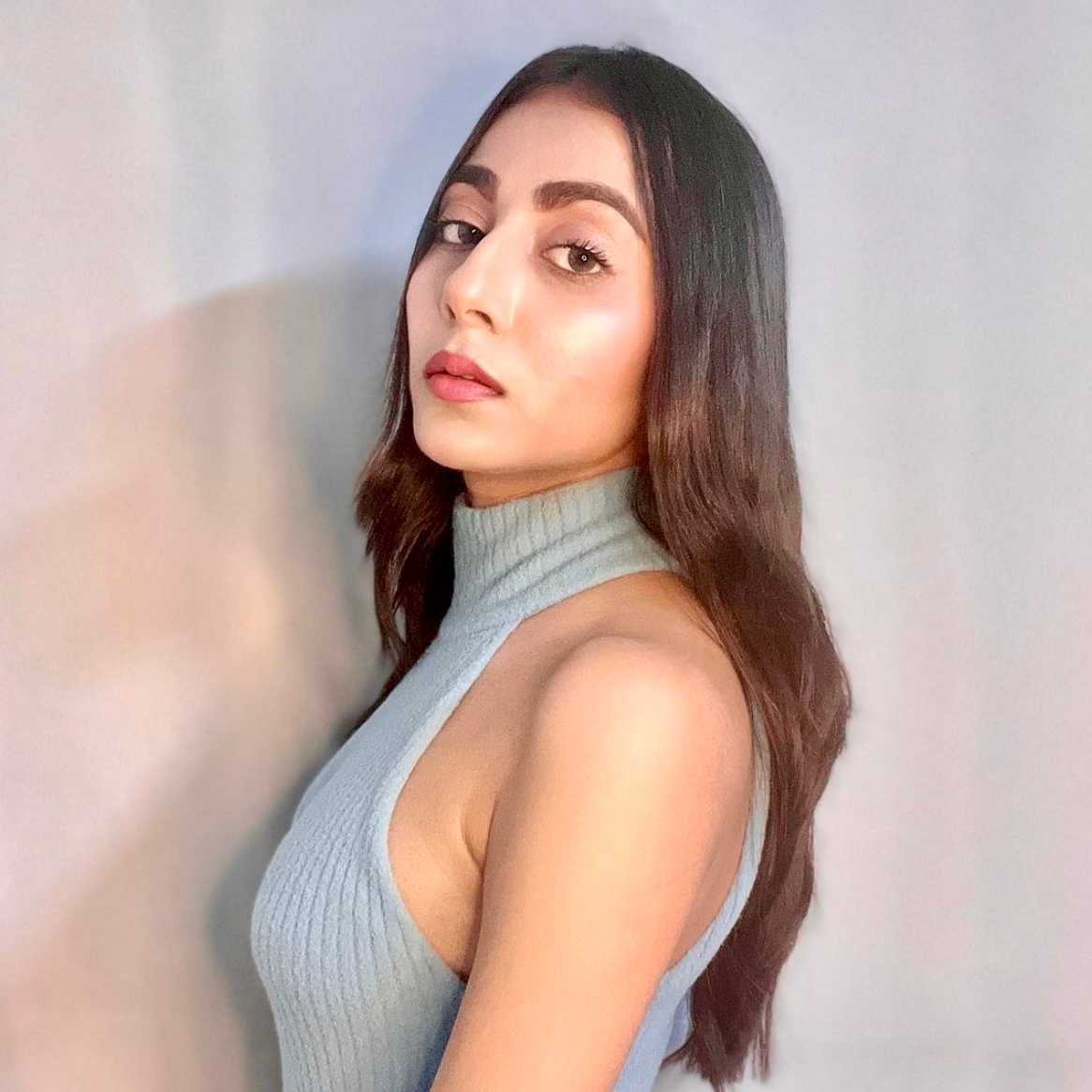 Riya Shrivastava Music | Age Birthday Biography