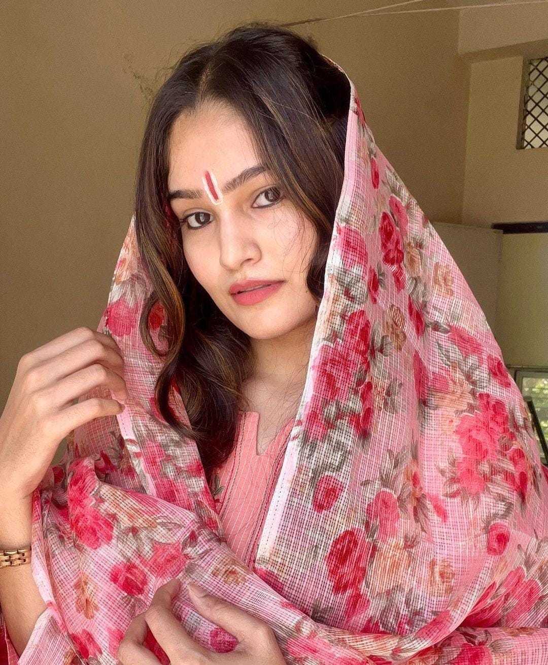 Pragati Mohari Influencers | Age Birthday Biography