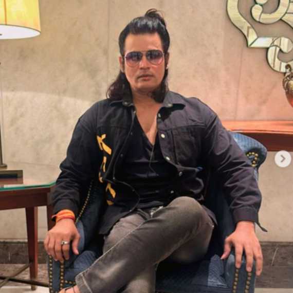 Mukesh J Bharti | Age Birthday Biography