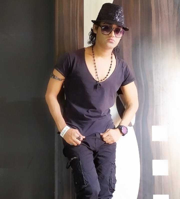 Devansh Dancer Photos, Birthday, Age, Date of Birth