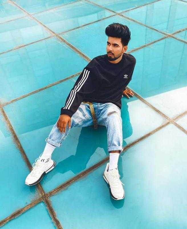 Shubham Dancer Height, Photos, Movies, Age, Girlfriend